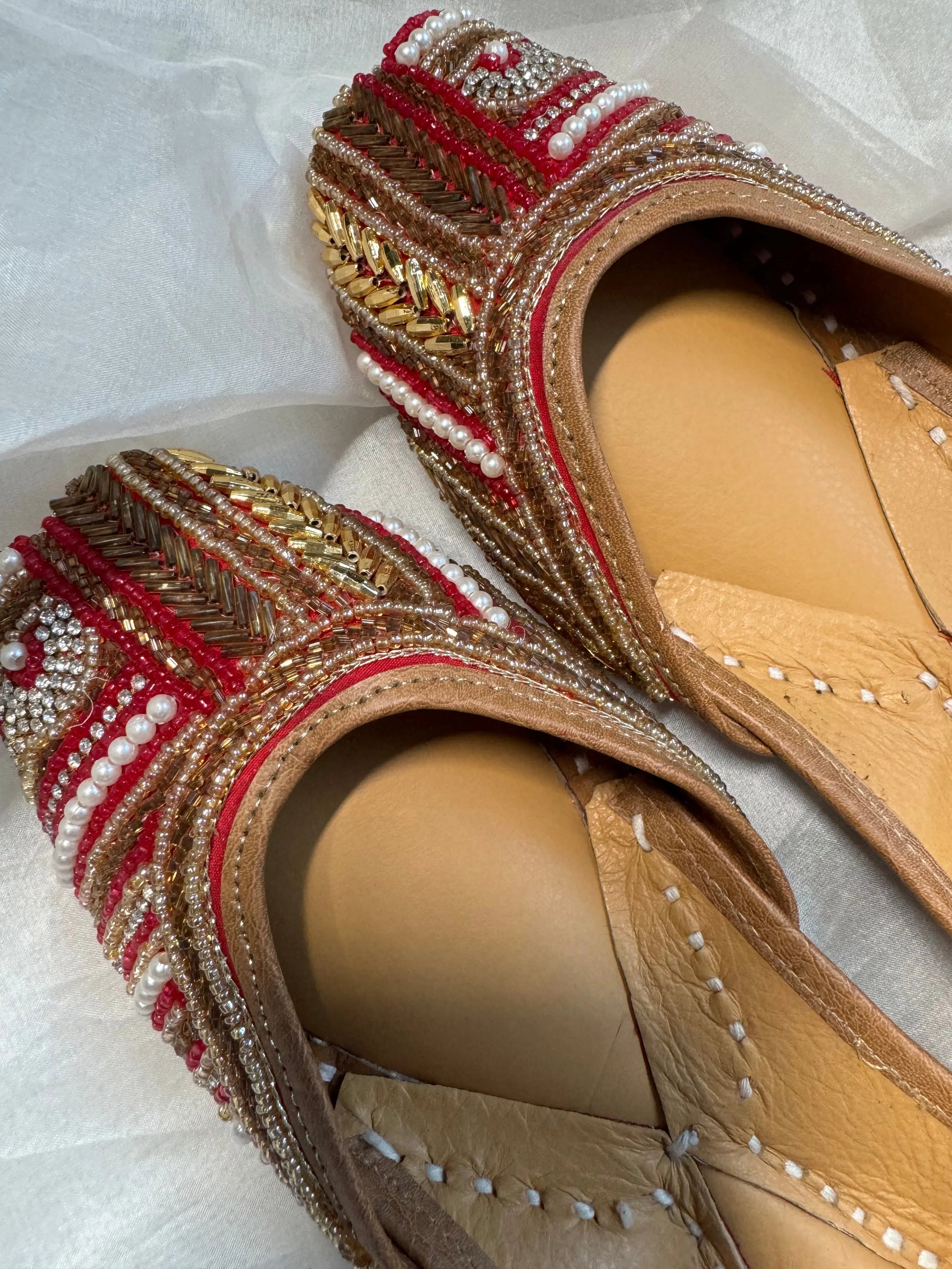 Embellished Hand crafted Mojaris - Red - ARIAA CHIKANKARI